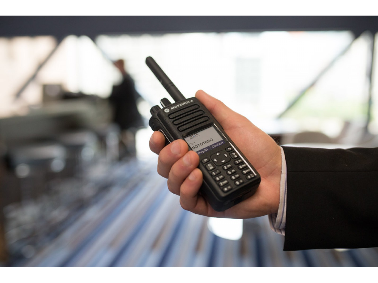 Motorola DP4801e Mototrbo Ψηφιακός Ασύρματος πομποδέκτης VHF